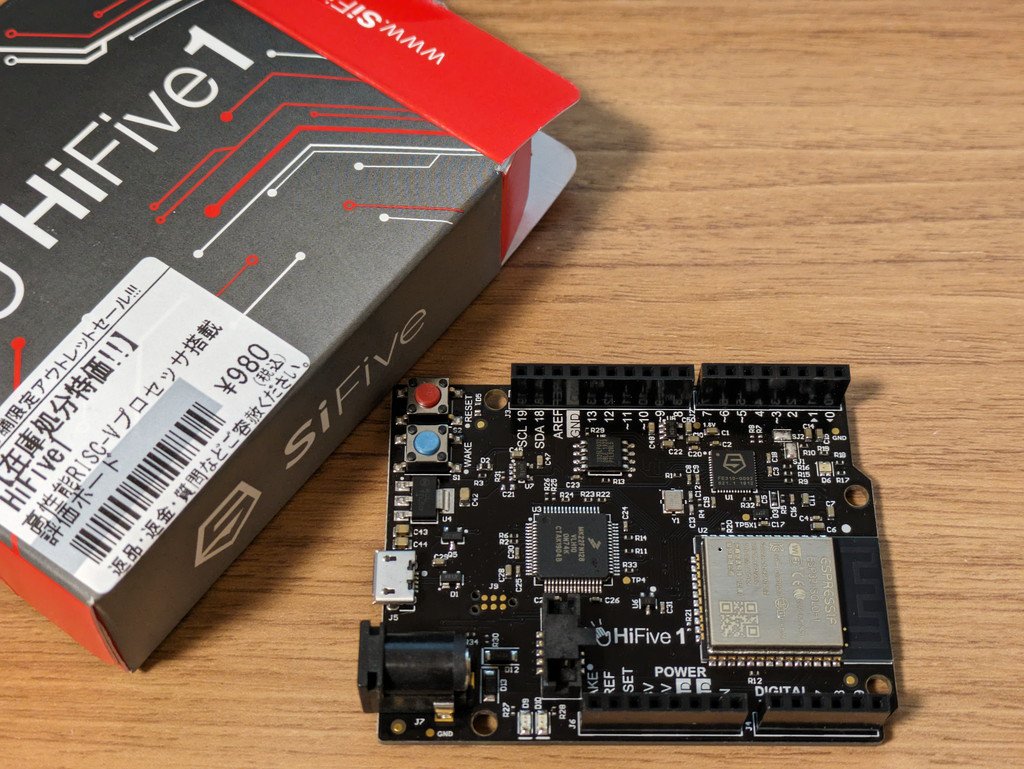 980円のHiFive1 Rev B をPlatformIOでLチカしてみた